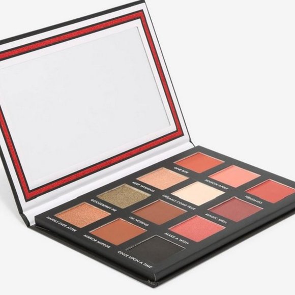 Disney | Makeup | New Disney Snow White And The Seven Dwarfs Eyeshadow ...